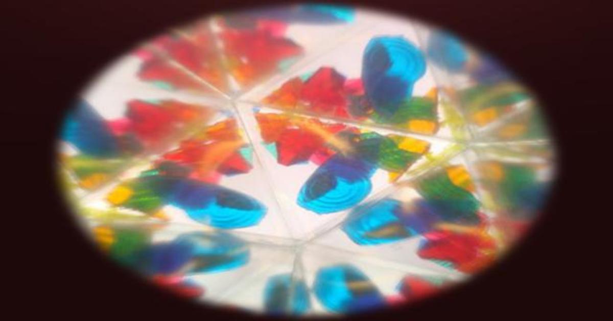 Cómo hacer un caleidoscopio casero